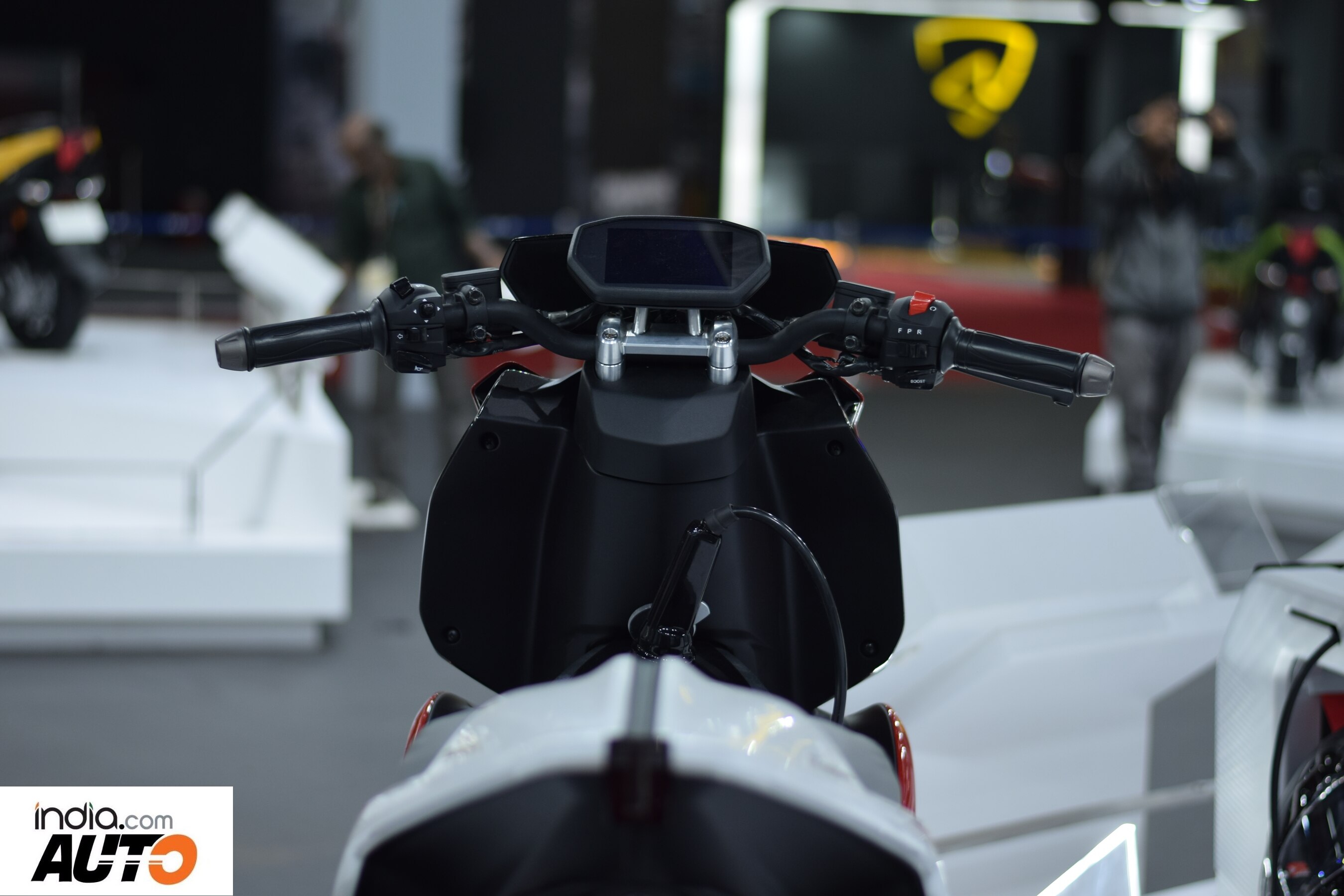 TVS Creon Electric Scooter Concept Showcased at Auto Expo 2018: Price ...