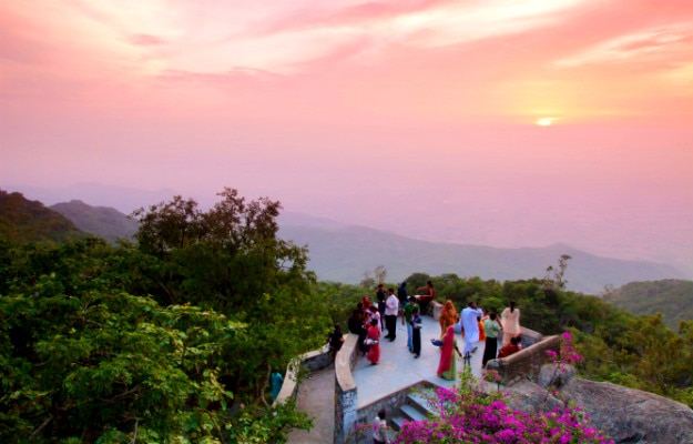 India Travel Guide: Search Tourist Places & Discover Destinations ...