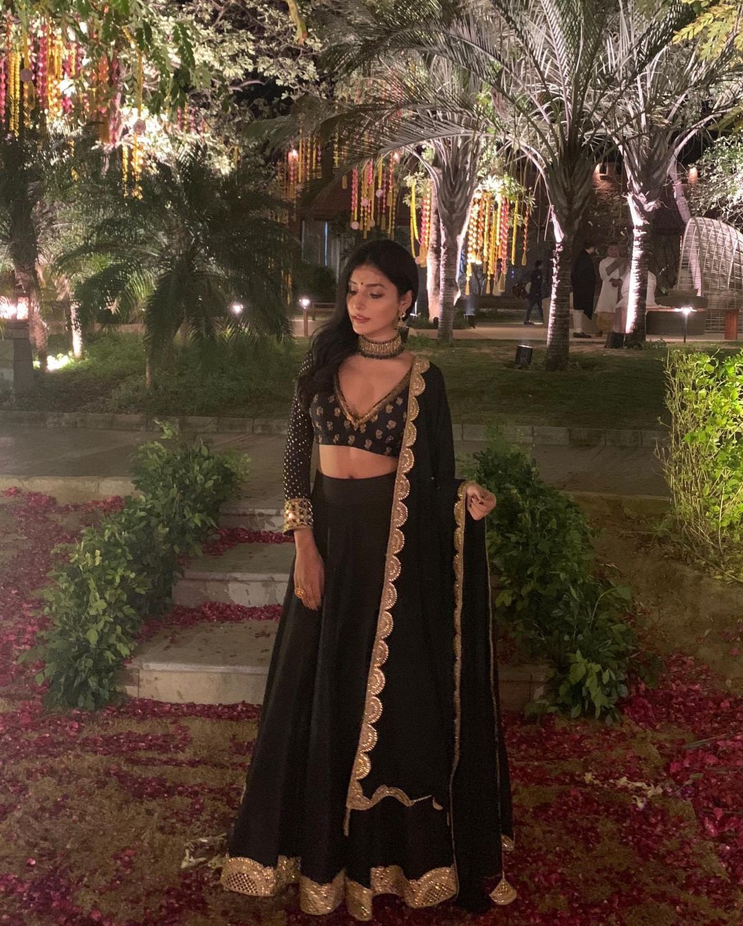 Mirzapur 2 Dimpy Pandit Hot Photos: रियल लाइफ में बेहद बोल्ड हैं ...