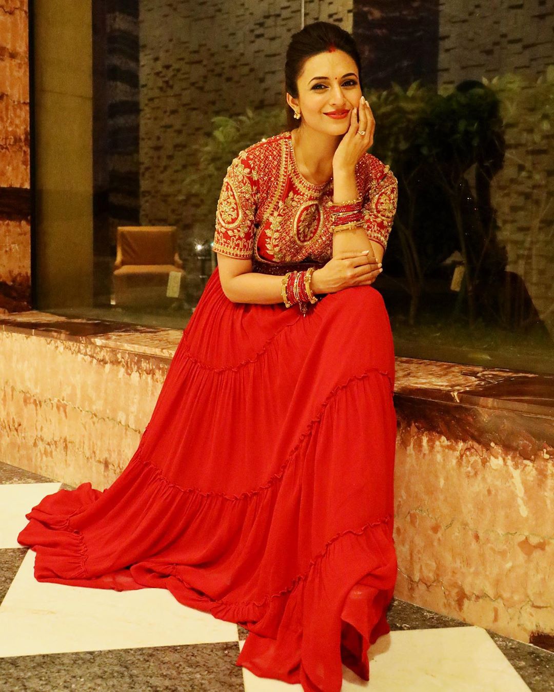 TV serial actor Divyanka Tripathi Real life Photos टीवी की संस्कारी बहू ...