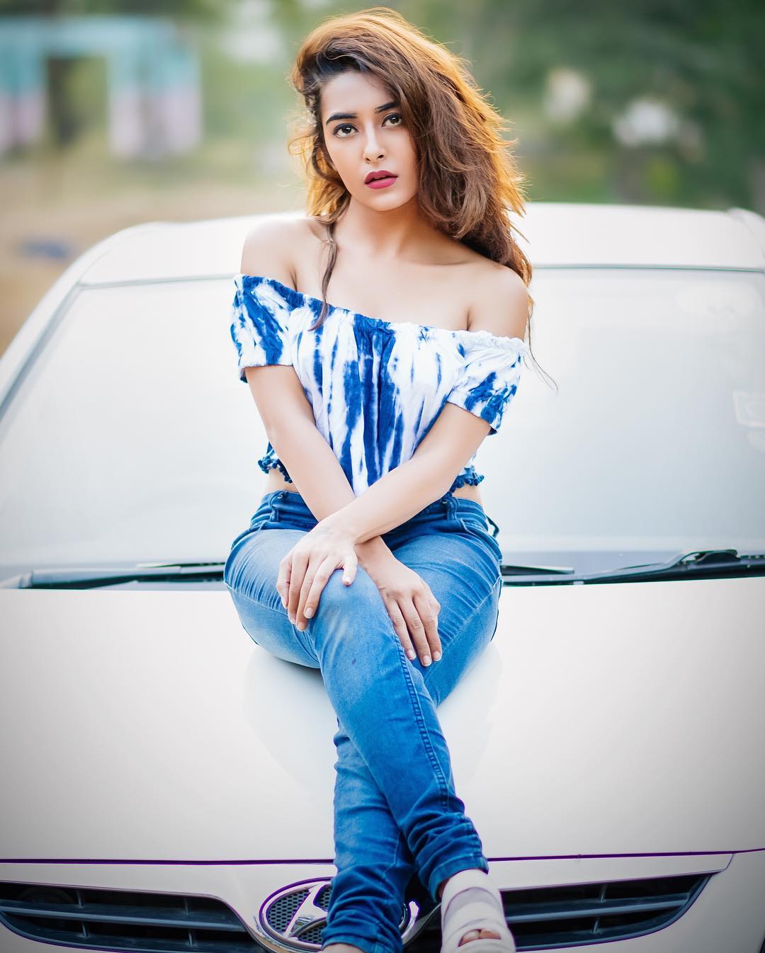 Jinal Joshi Hot Photos अपनी फोटज से सुर्खियां बटोर रही हैं जीनल जोशी ...