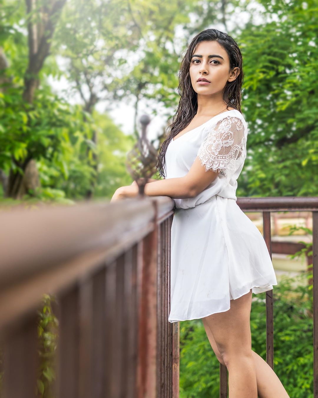 Jinal Joshi Instagram Hot indian Model Jinal Joshi hot Pictures jinal ...