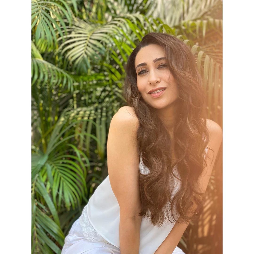 B'day Spl: बर्थडे पर जानिए करिश्मा कपूर के बारे में कुछ 'Unknown Facts ...