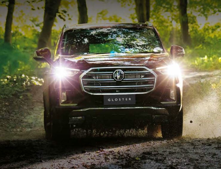 MG Gloster Price: फॉर्च्यूनर की टक्कर में आई Gloster SUV, देखें तस्वीरें
