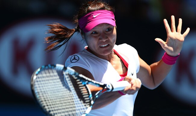Li Na battles past Safarova to reach fourth round of Australian Open ...