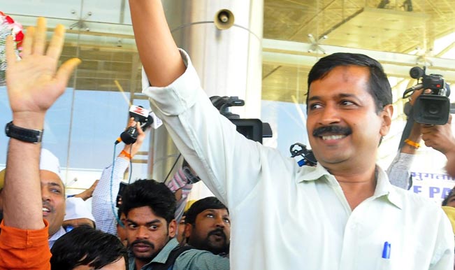 Aam Aadmi Party chief Arvind Kejriwal’s day out in Mumbai | India.com