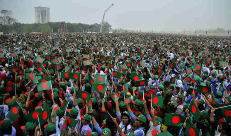 Bangladesh sets national anthem chorus singing Guinness record | India.com