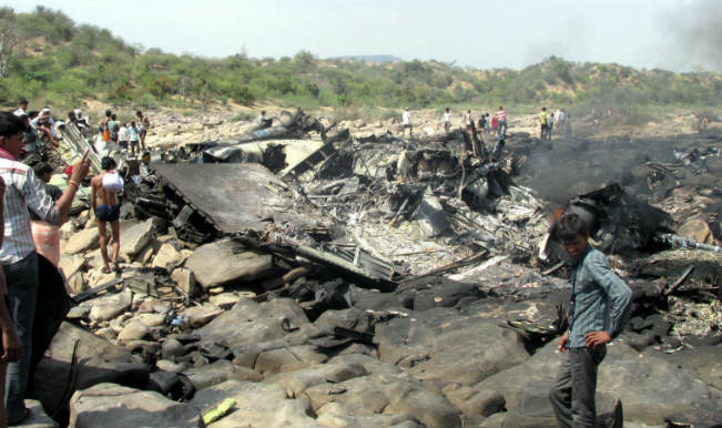 IAF’s C-130J Super Hercules plane crashes near Gwalior | India.com