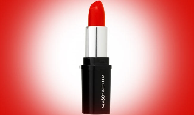 Get those perfect red lips: Top 5 red lipsticks | India.com