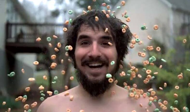 It’s raining food: Watch this amazing video | India.com