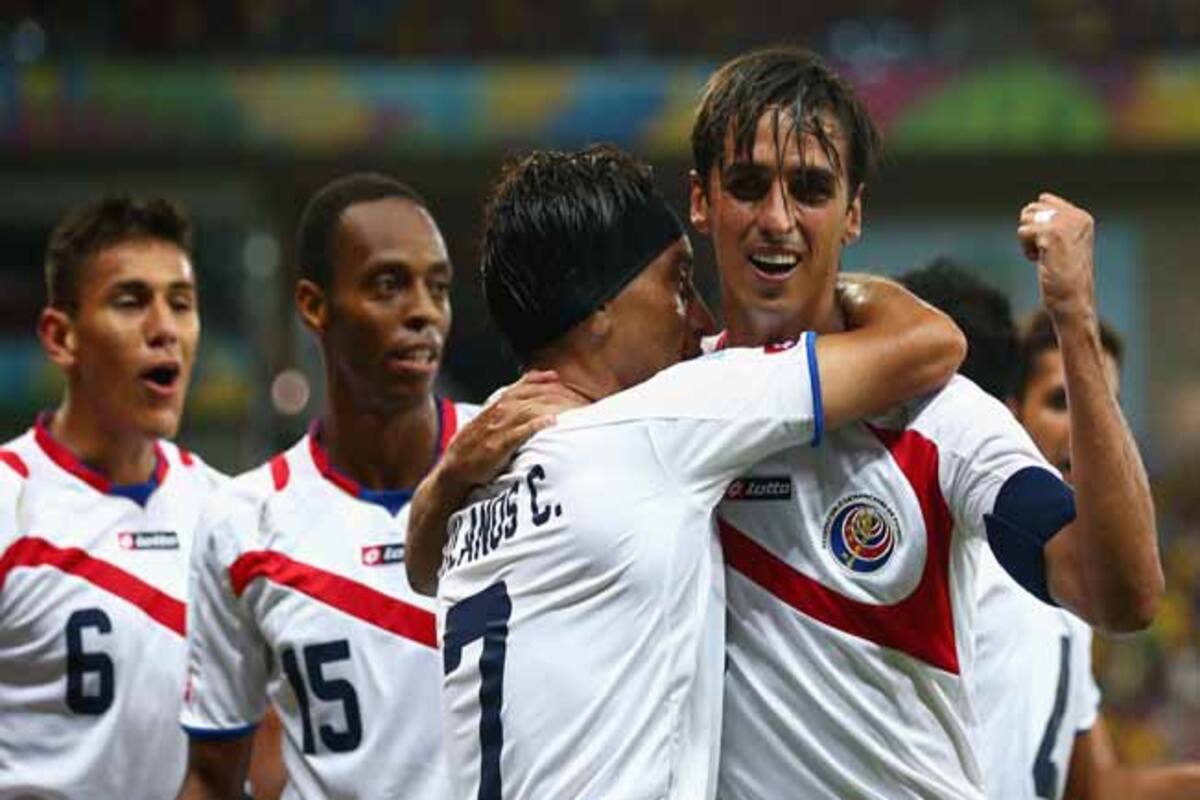 bryan ruiz first touch