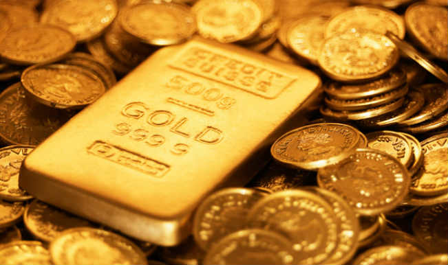 Gold biscuits worth Rs 45 lakh seized, one held | India.com