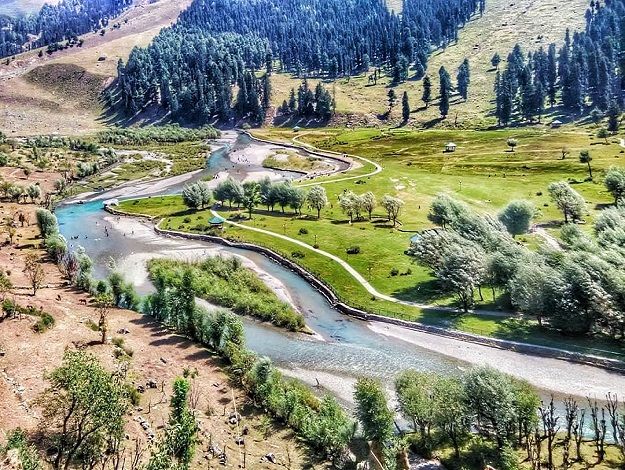 Betaab valley in Pahalgam | Betaab valley Tour | Betaab valley Map ...
