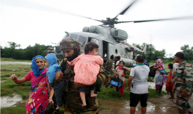 Jammu And Kashmir Floods 150 Dead Thousands Stranded