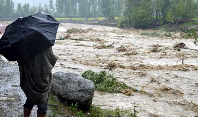 Kashmir Flood: Jammu-Srinagar National Highway remains closed for ...