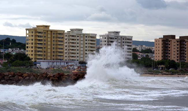 Cyclone Hudhud: Odisha begins evacuation ahead of its landfall tomorrow ...