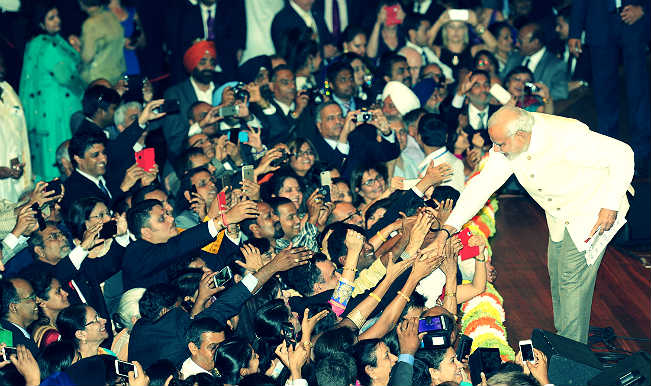 Watch live streaming of Prime Minister Narendra Modi Allphones Arena ...
