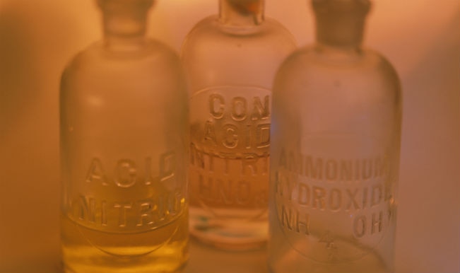 Acid attack: Two apprehended for throwing acid on a woman doctor in ...