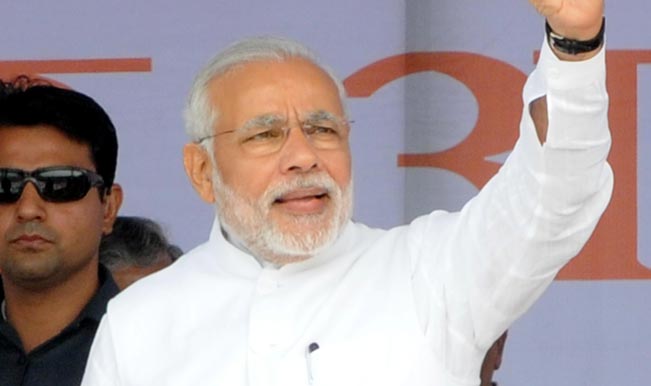 Narendra Modi lauds Amitabh Bachchan for ‘Banega Swachh India’ campaign ...