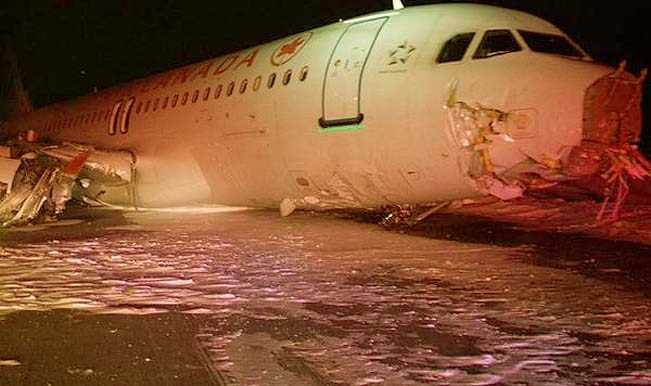 Air Canada AC624 Jet Crash: Airbus 320 flight skids off Halifax runway ...