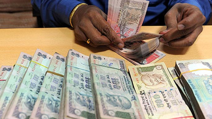 Indian Rupee: 9 ways to check if the currency note is fake | India.com
