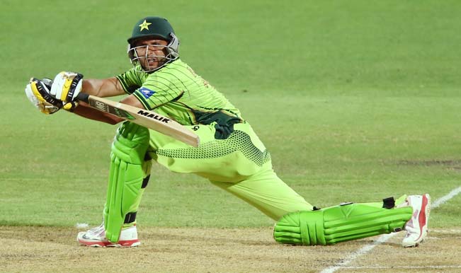 Shahid Afridi OUT! Pakistan 212/6 vs South Africa: Watch Video ...