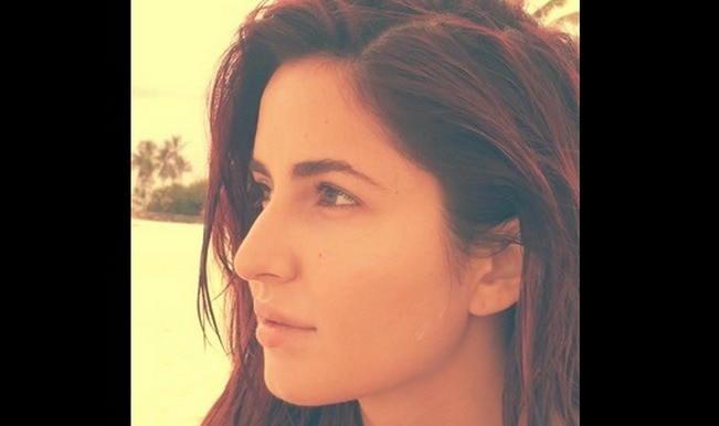Katrina Kaif shares her first official (nude) selfie on Twitter! Check it out here | India.com