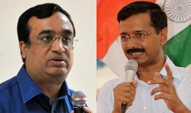 ‘Hypocrite’ AAP practicing VIP culture, alleges Congress | India.com