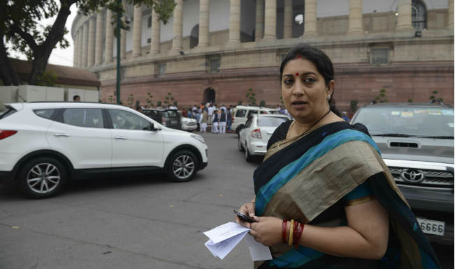Smriti Irani spots hidden camera in Fabindia’s trial room in Goa; FIR ...