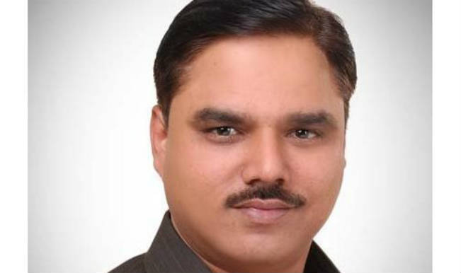 Delhi Law Minister Jitendra Singh Tomar arrested on cheating, forgery charges | India.com