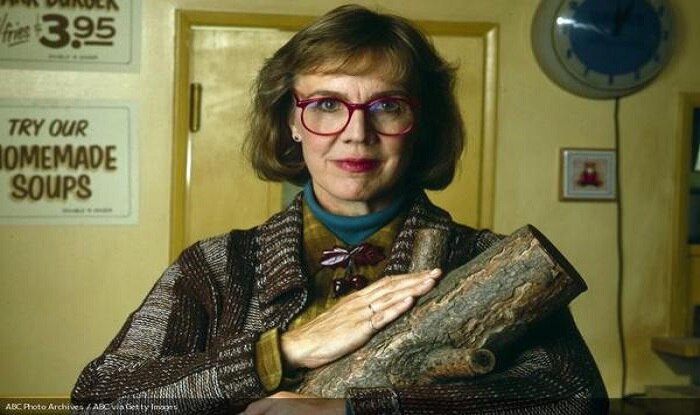 Twin Peaks star Catherine Coulson passes away | India.com
