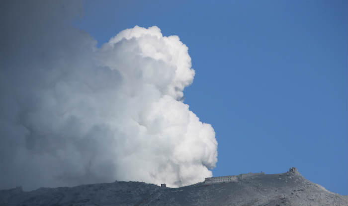 Japan marks a year of worst volcanic disaster | India.com