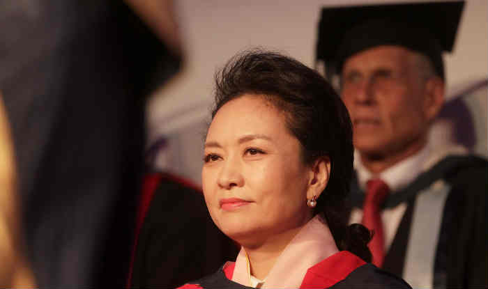 Peng Liyuan in spotlight as she accompanies Xi Jinping on US tour ...
