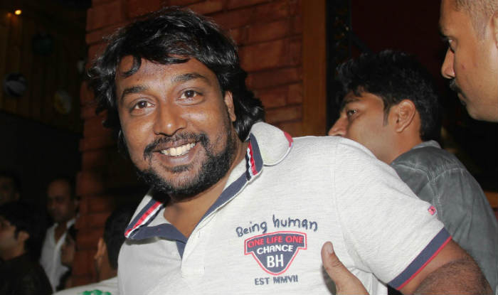 Shabbir Ahmed to pen lyrics for sci-fi comedy Mangal Ho | India.com