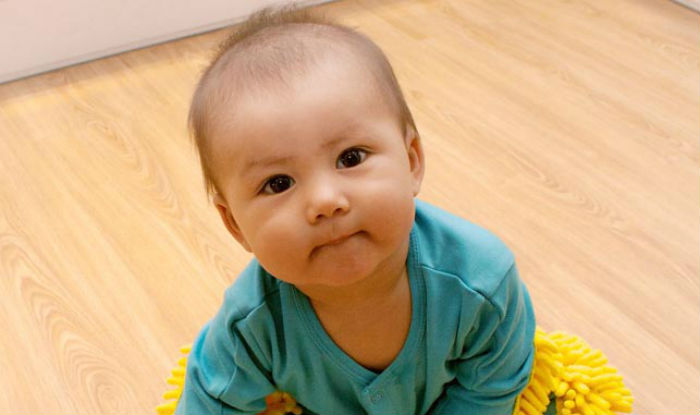 Singing calms babies longer than talking: study | India.com