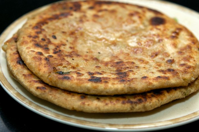 14 Healthy Indian breakfast options to start the day on a yummy note ...