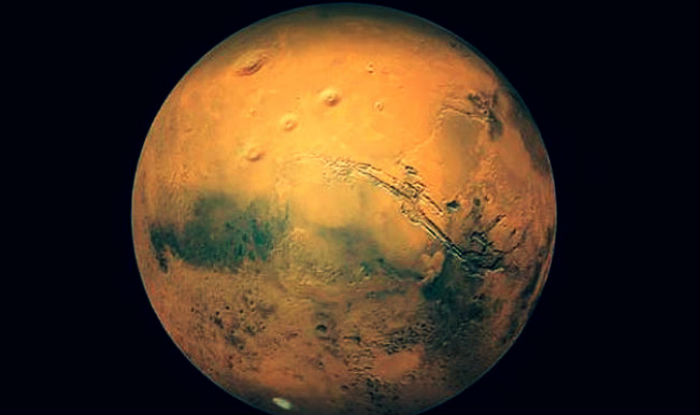 NASA prepares real Martians to land and stand on Red Planet | India.com