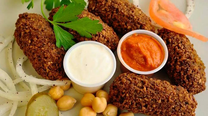 The 7 Best Hole-in-the-wall Falafel Restaurants in NYC