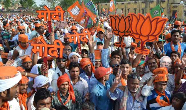 Bihar Election Results 2015: BJP workers celebrate as trends show party ...