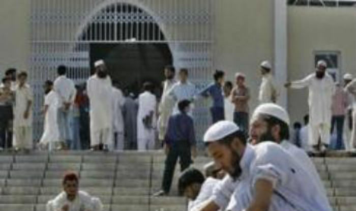 Security tightened as Lal Masjid cleric launches fresh pro-Sunnah ...