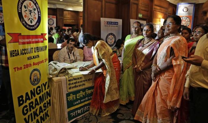 RBI wants more women to open bank accounts, be financially independent ...
