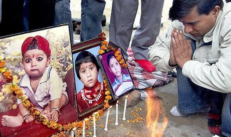 Victims of Nithari killings remembered by locals on the 9th anniversary ...