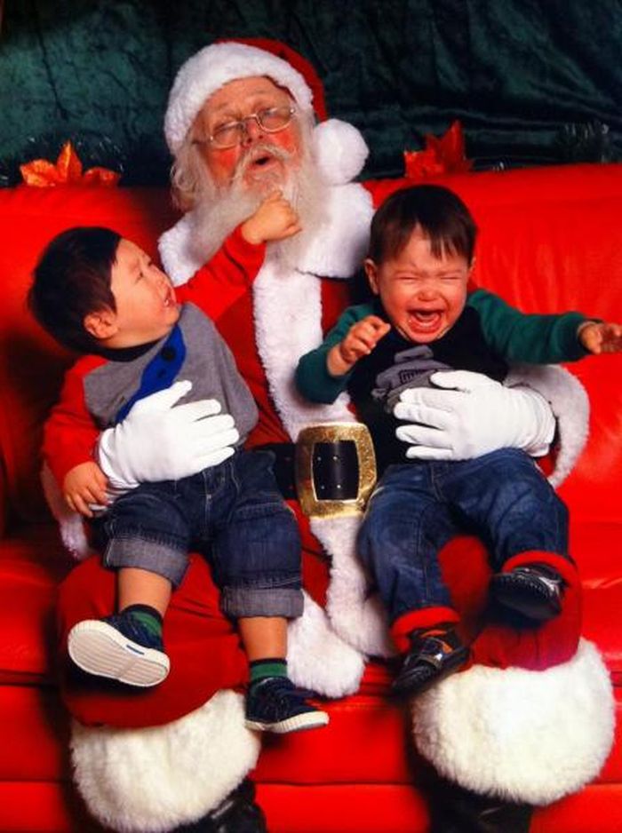 #10DaysTo2016: 28 Santa pictures with crying babies will definitely ...