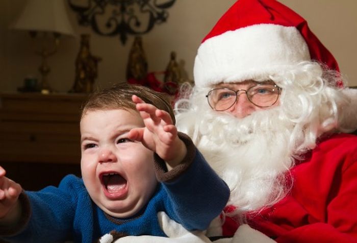 #10DaysTo2016: 28 Santa pictures with crying babies will definitely ...