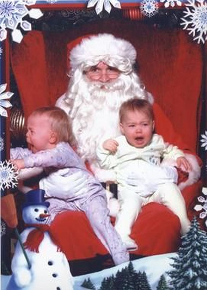 #10DaysTo2016: 28 Santa pictures with crying babies will definitely ...