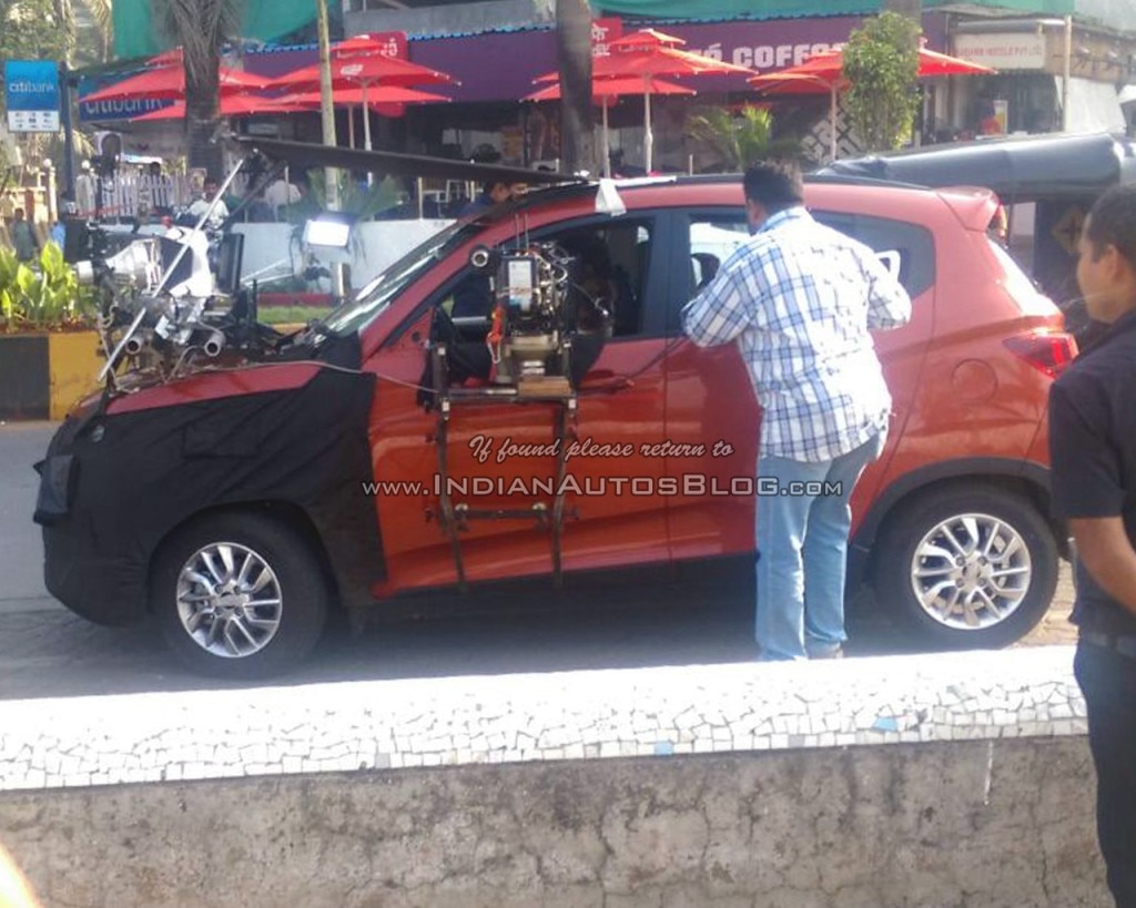 Mahindra XUV100 (SUV101) spotted without camouflage | India.com