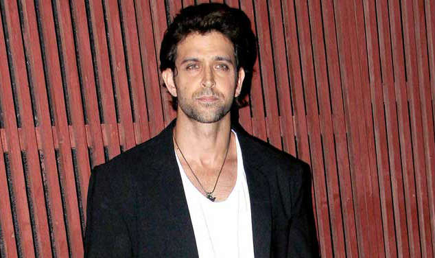 Hrithik Roshan asks Karan Johar to shoot his next in space | India.com