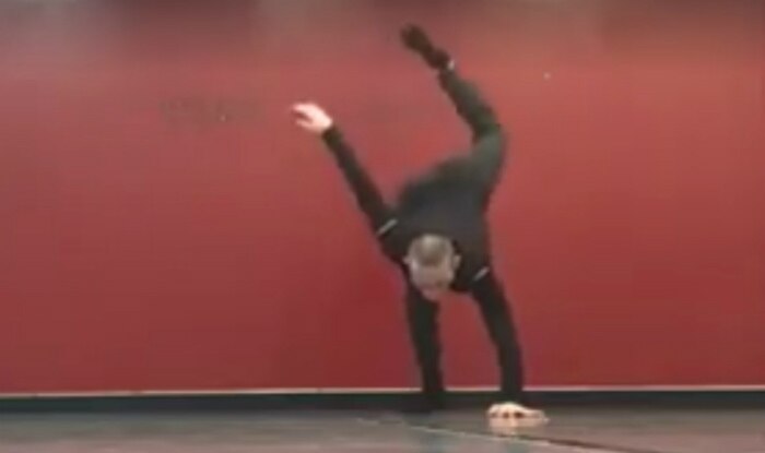 Wow! Dancer stretches his body like he has no bones (Watch Video ...