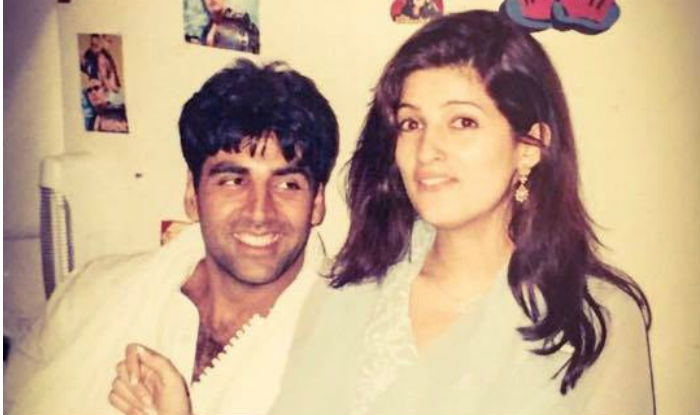 Akshay Kumar gives ‘blank look’ to Twinkle Khanna on 15th wedding ...