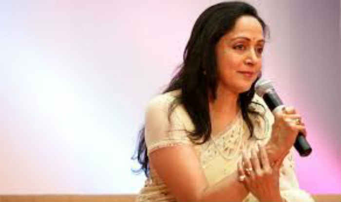 Hema Malini turns singer, to bring her own bhajan album | India.com